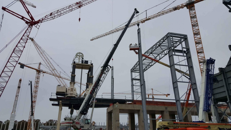 Dominion Gas LNG Cove Point - Somerset Steel Erection